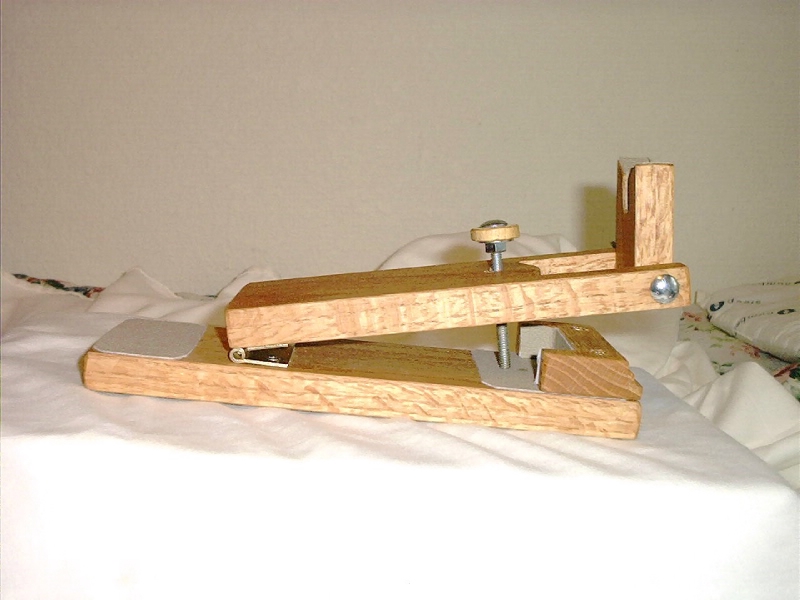 BLACK POWDER REVOLVER LOADING STAND / PISTOL REST - Picture 4