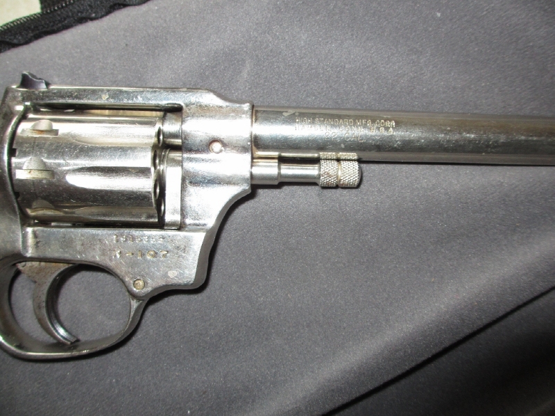 High Standard Manufacturing Corporation - R-107 Sentinel Deluxe 9-Shot ...