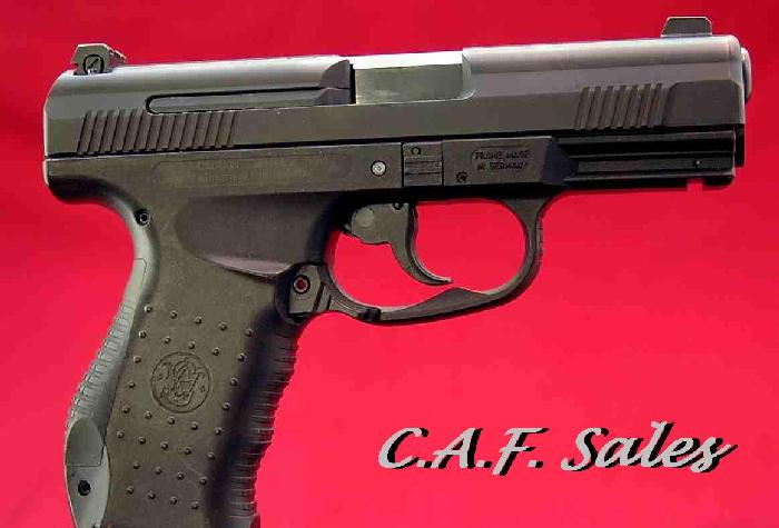 Smith & Wesson Model Sw99 .40 S&W Semi-Automatic Pistol (Hc) For Sale ...