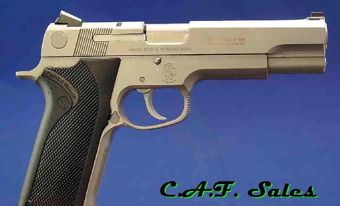 Smith & Wesson Model 1026 10mm Semi-Automatic Pistol For Sale at ...