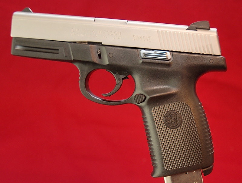 Smith & Wesson Sw40ve .40cal Two Tone S-Auto Pistol-(Hc) As Is For Sale ...