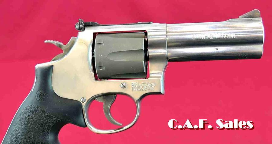 Smith & Wesson Model 646 .40s&W Revolver For Sale at GunAuction.com ...