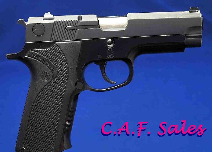 Smith & Wesson Model 411 .40 S&W Semi-Automatic Pistol (Hc) For Sale at ...