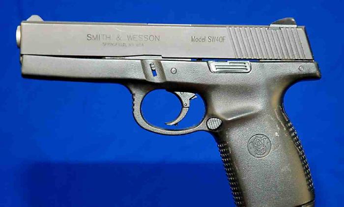Smith & Wesson Sigma Model Sw40f .40 Cal Semi Auto Pistol For Sale at ...
