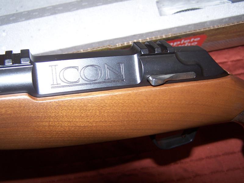 Thompson Center Icon Field .243 Win Checkered Walnut Factory New For ...