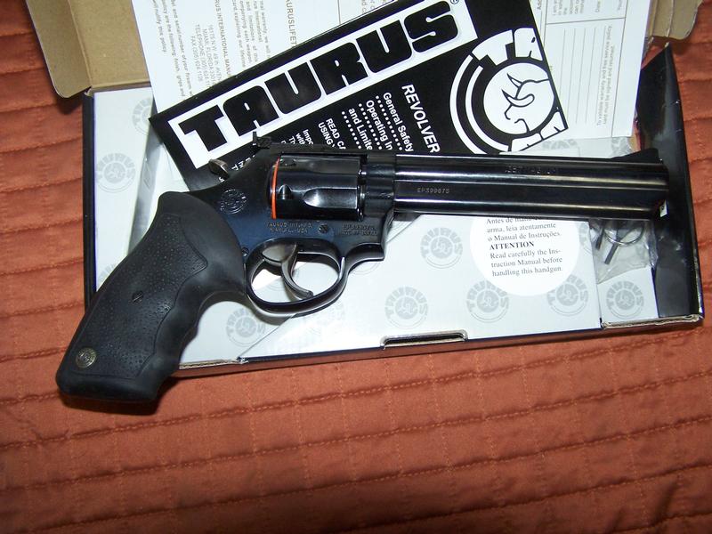 Taurus Model 66 357 Mag 6 Inch Blue 7 Shot New In Box For Sale at ...