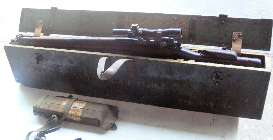 Long Branch Arsenal Canada No. 4 Mk1*T Enfield Sniper rifle,scope,chest ...