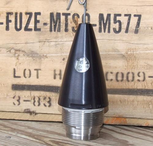 M577 FUZE - Fuse for 105MM 155MM Artillery as New