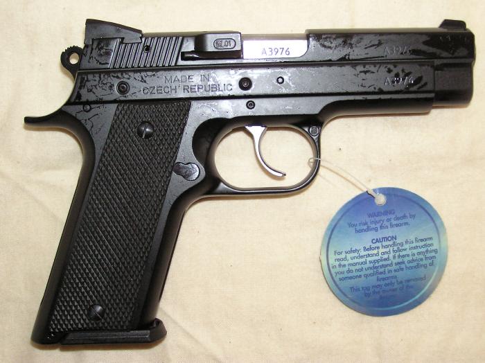 Cz 40 B Cal. 40 S&W For Sale at GunAuction.com - 10093301