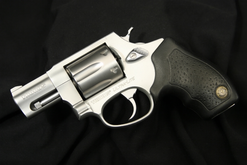 Ultra-Lite Taurus (Ultralight) .32 H&R Magnum Double Action Alloy ...