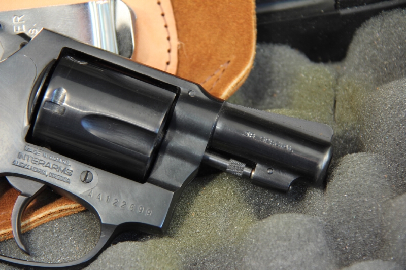 Rossi Model 685 .38 Special Snub Nose Double Action Revolver W/ Holster ...