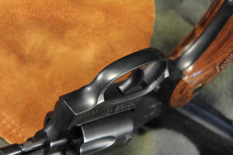 Rossi Model 685 .38 Special Snub Nose Double Action Revolver W/ Holster ...