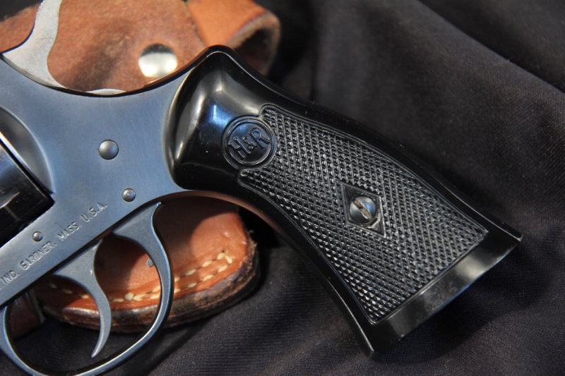 Harrington & Richardson - H&R 666 .22 Lr & Wmrf Magnum Double Action ...