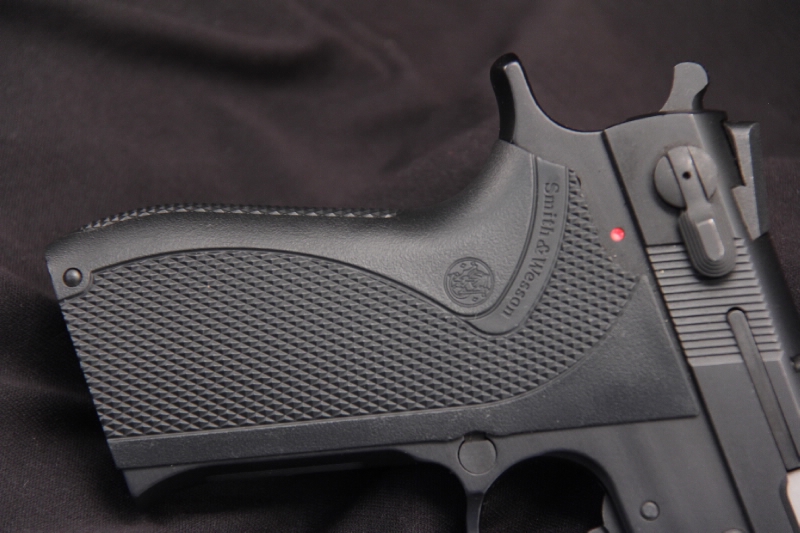 Smith & Wesson, S&W Model 3904 9mm Da / Sa Semi Auto Pistol - No ...