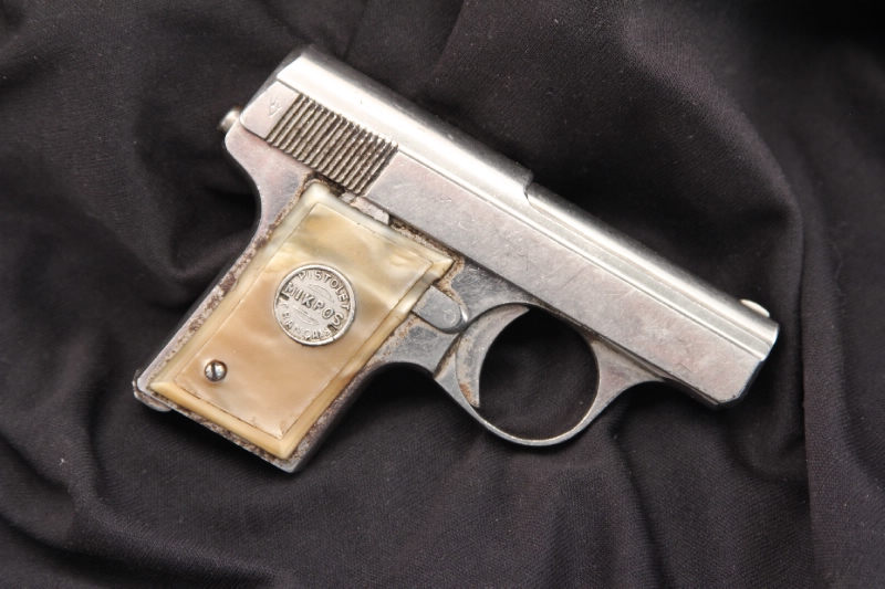 Mikros / France 'Unique' .25 Acp Compact Semi Auto Pistol - No Reserve ...
