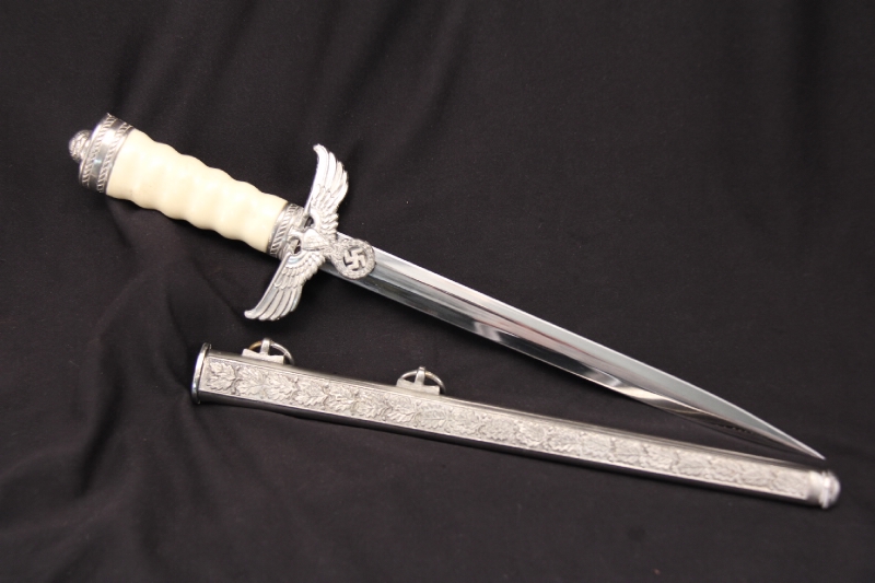 Wwii Nazi Naval Dagger (Repro) For Sale at GunAuction.com - 11381137