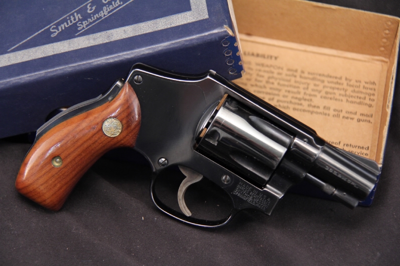 Smith & Wesson S&W Model 40 'The Centennial' .38 Spl. Double Action ...