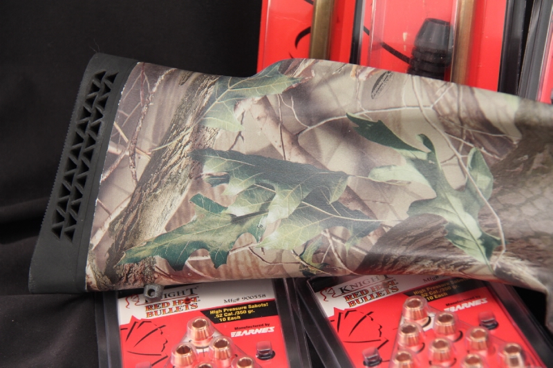 Knight .52 Cal Disc Extreme D.I.S.C. Muzzleloader W/Scope & Starter Kit ...