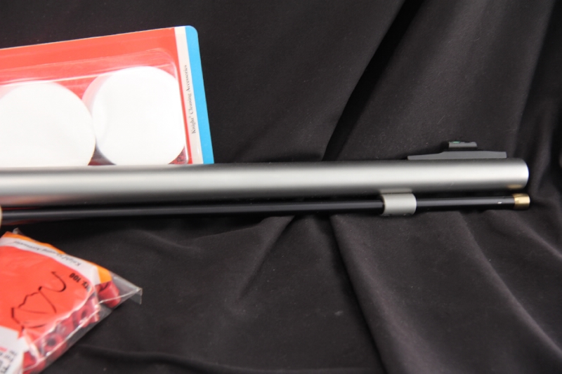 Knight .52 Cal Disc Extreme D.I.S.C. Muzzleloader W/Scope & Starter Kit ...