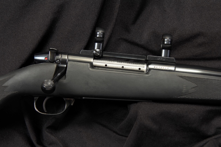 Weatherby Mark V Ultramark .300 Weatherby Magnum Synthetic Bolt Action ...