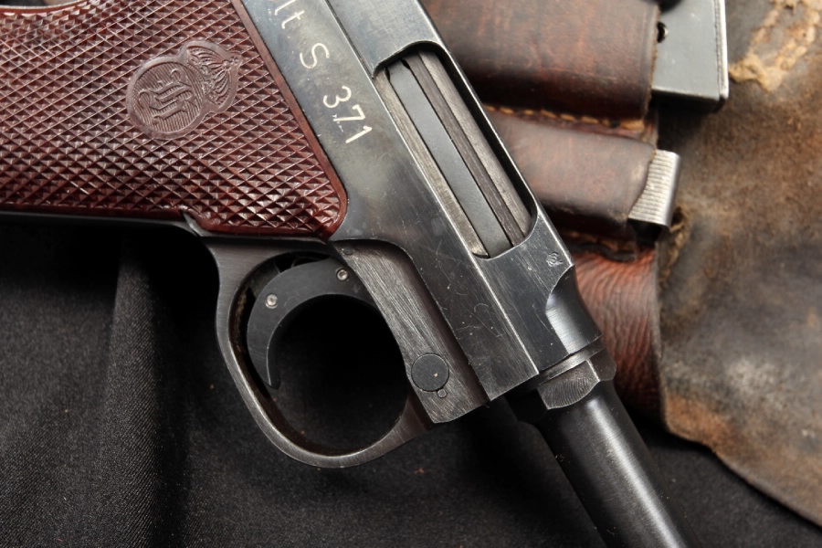 Swedish Husqvarna Lahti Pistol M40 9mm Semi-Auto Pistol Wwii & Holster ...