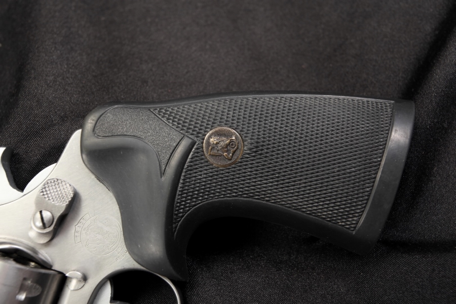 Smith & Wesson S&W Model 651-1 Stainless .22 Magnum Kit Gun Revolver ...