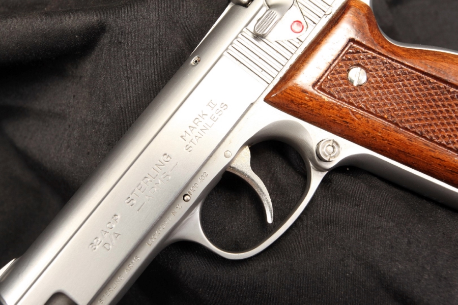 Sterling Mark Ii Model 402 .32 Acp Semi-Auto Pistol - Needs Work For ...