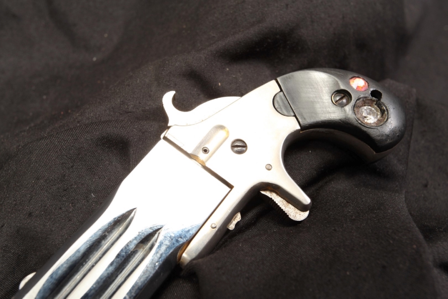 Cdm ‘Long 2’ .22 Magnum .22 Wmrf Over Under Derringer, Deringer & Box ...