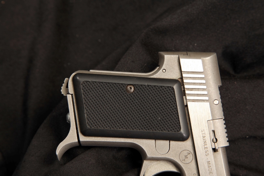 Amt Backup Model .22 Lr Stainless Semi Auto Pistol & Extra Magazine For ...