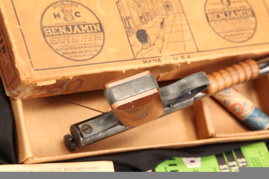 Vintage Benjamin Model 130 Target Air Pistol & Box For Sale at ...