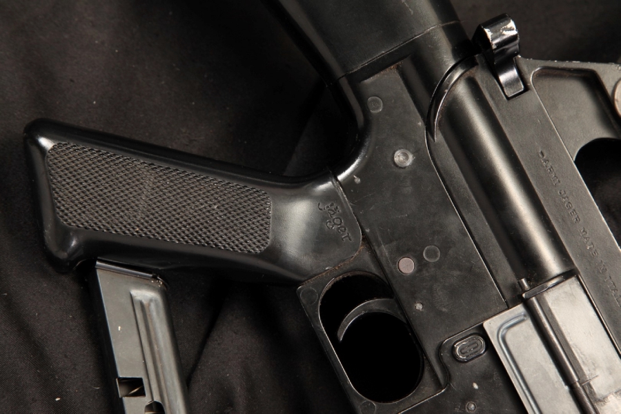 Armi Jager Italian Ap 15 .22 Lr M-16 M16 Copy Semi-Automatic W/ 2 Mags ...