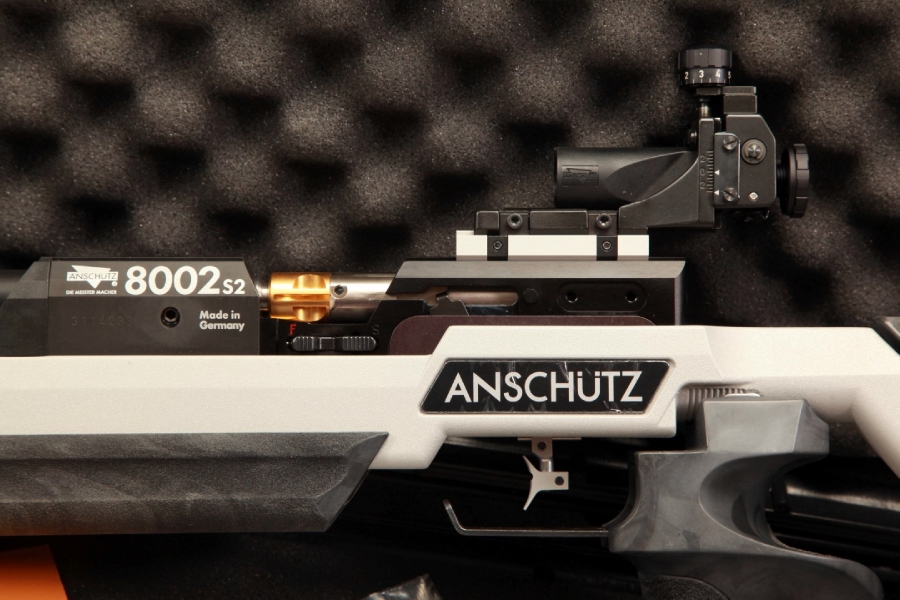 Anschutz Model 8002-S2 4.5mm, .177 Cal. Competition Benchrest Air Rifle ...
