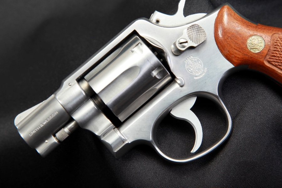 Smith & Wesson S&W Model 64-2 The .38 Military & Police Stainless ...
