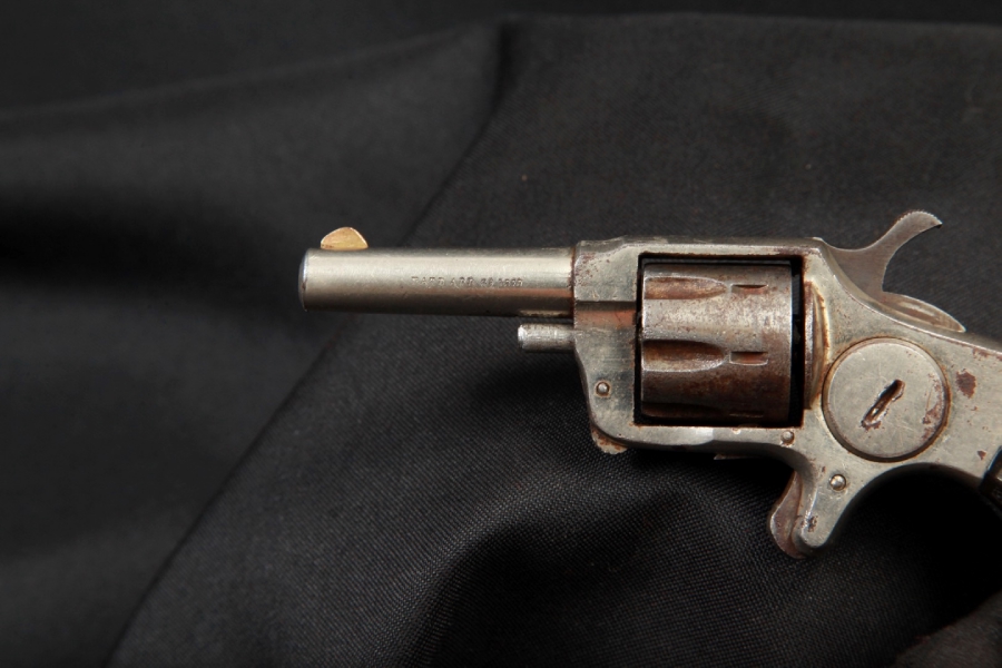 Norwich Falls Pistol Company 'Spy / Suicide Special' .22 Single Action ...