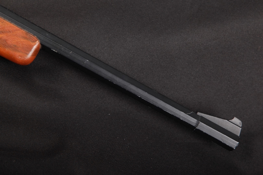 Daisy Legacy Model 2202 Bolt Action Rifle W/Magazine & Scope For Sale ...