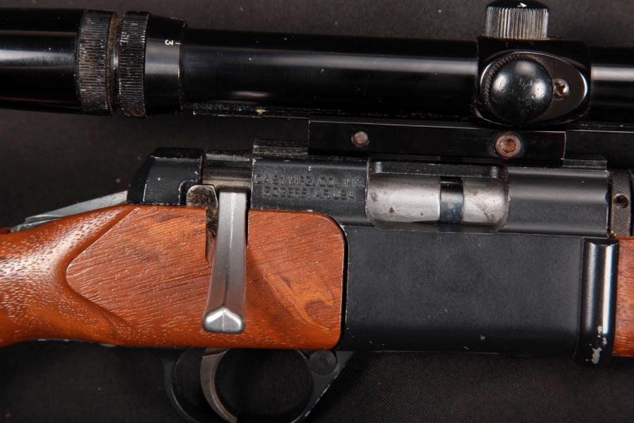 Daisy Legacy Model 2202 Bolt Action Rifle W/Magazine & Scope For Sale ...