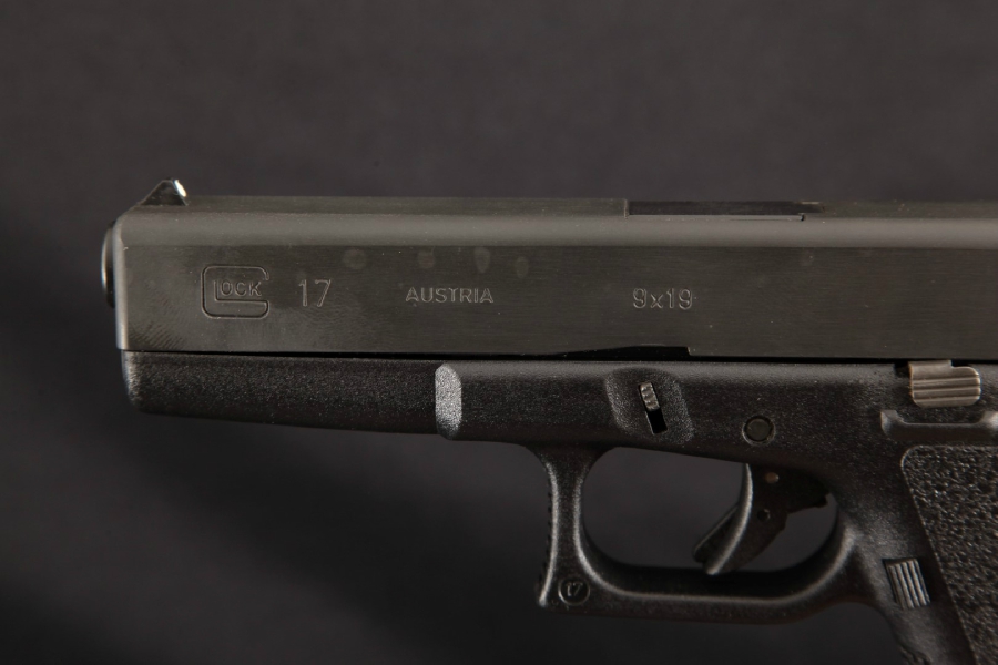 Glock Model 17 M17 Generation 2, Austrian Proofed Matte Black Tennifer ...