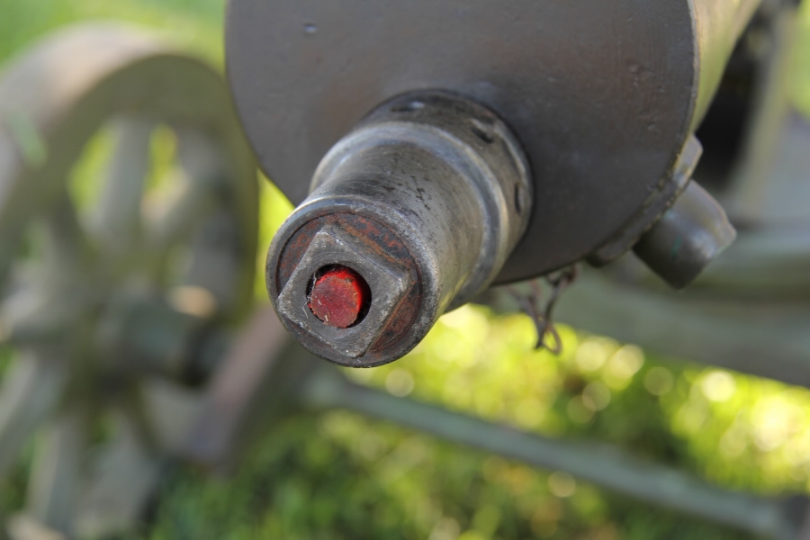 Demilled Maxim / Soviet 7.62mm Heavy Machine Gun M1910 (Spm) & Sokolov ...