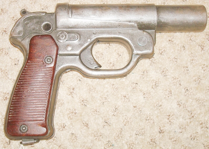 German - WW II GERMAN LP-42 FLARE/ SIGNAL GUN - Picture 2
