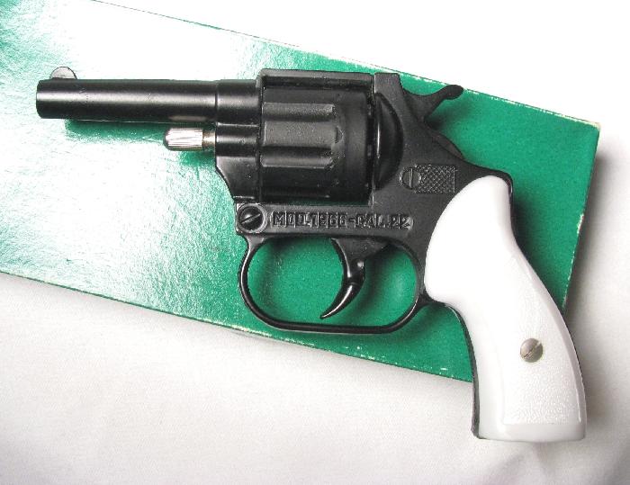 Rts Vintage 8 Shot 22 Cal. Starter Revolver From Italy For Sale at ...