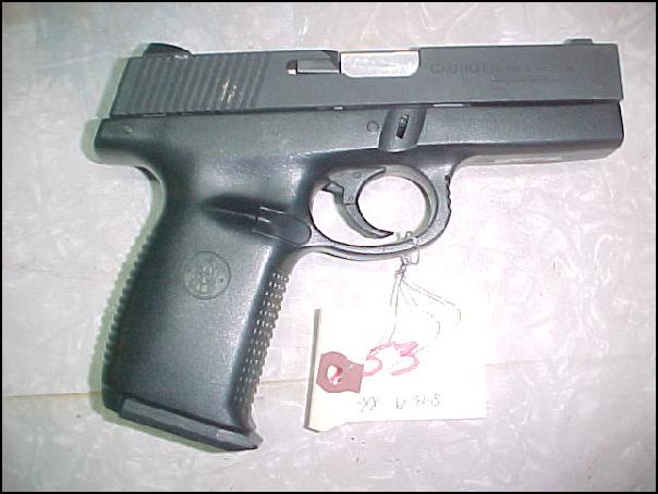 Smith & Wesson Sw9c Night Sights For Sale at GunAuction.com - 7748497