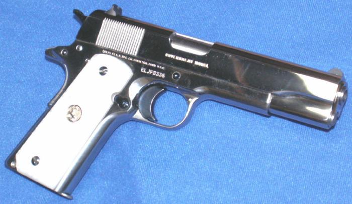 This auction starts at a penny with no reserve. We run our items for ...