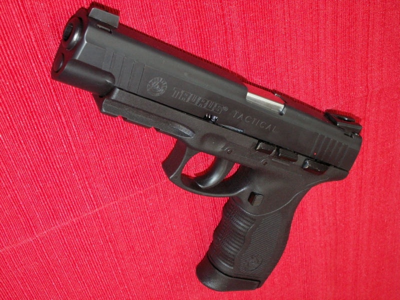 Taurus International Mfg. Co. 24/7 Oos Tactical 9mm With 2 17round Mags ...