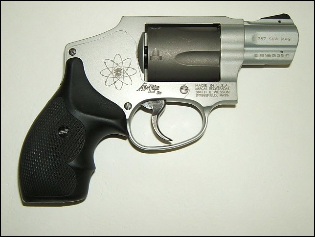 Smith & Wesson MODEL 340SC .357 MAG HAMMERLESS J-FRAME~NO RESERVE