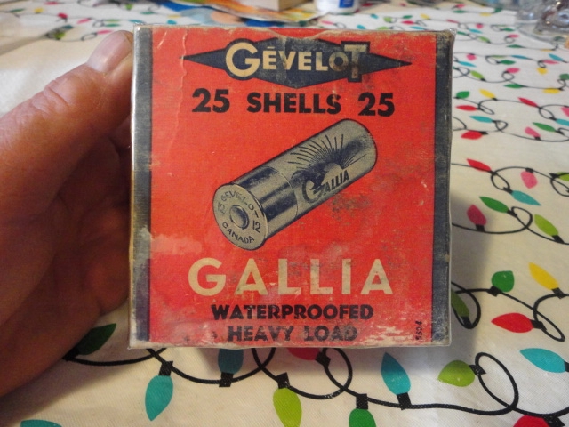 12 Ga Canadian Gevelot Box Red Shell For Sale at GunAuction.com - 13087532