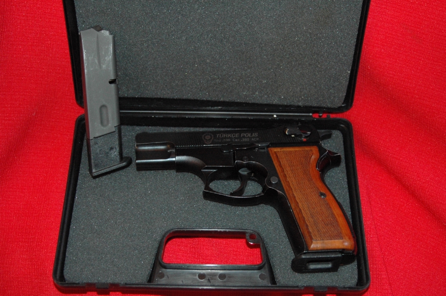 Feg Of Hungary Feg B9r Turkish Police 380 For Sale at GunAuction.com ...