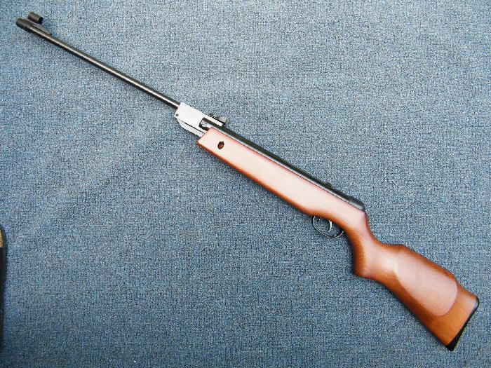 Gamo Model 600 .177 cal - New in Box