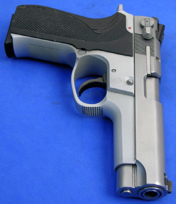 Smith & Wesson Model 5903 9mm Semi Auto Pistol For Sale at GunAuction ...