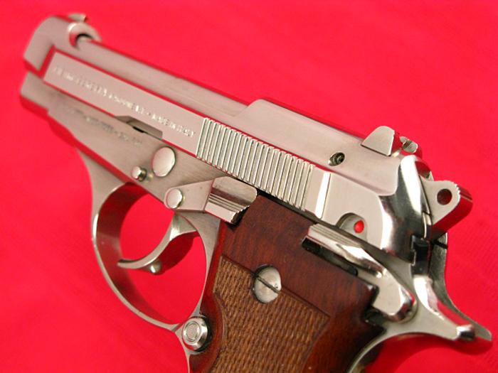 Beretta - Model 82bb Cheetah .32 Acp, Nickel Finish, Walnut Grips ...