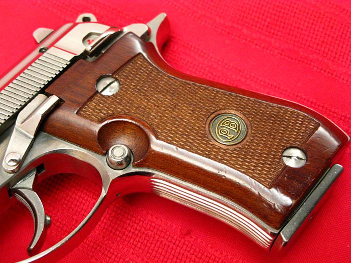 Beretta - Model 82bb Cheetah .32 Acp, Nickel Finish, Walnut Grips ...